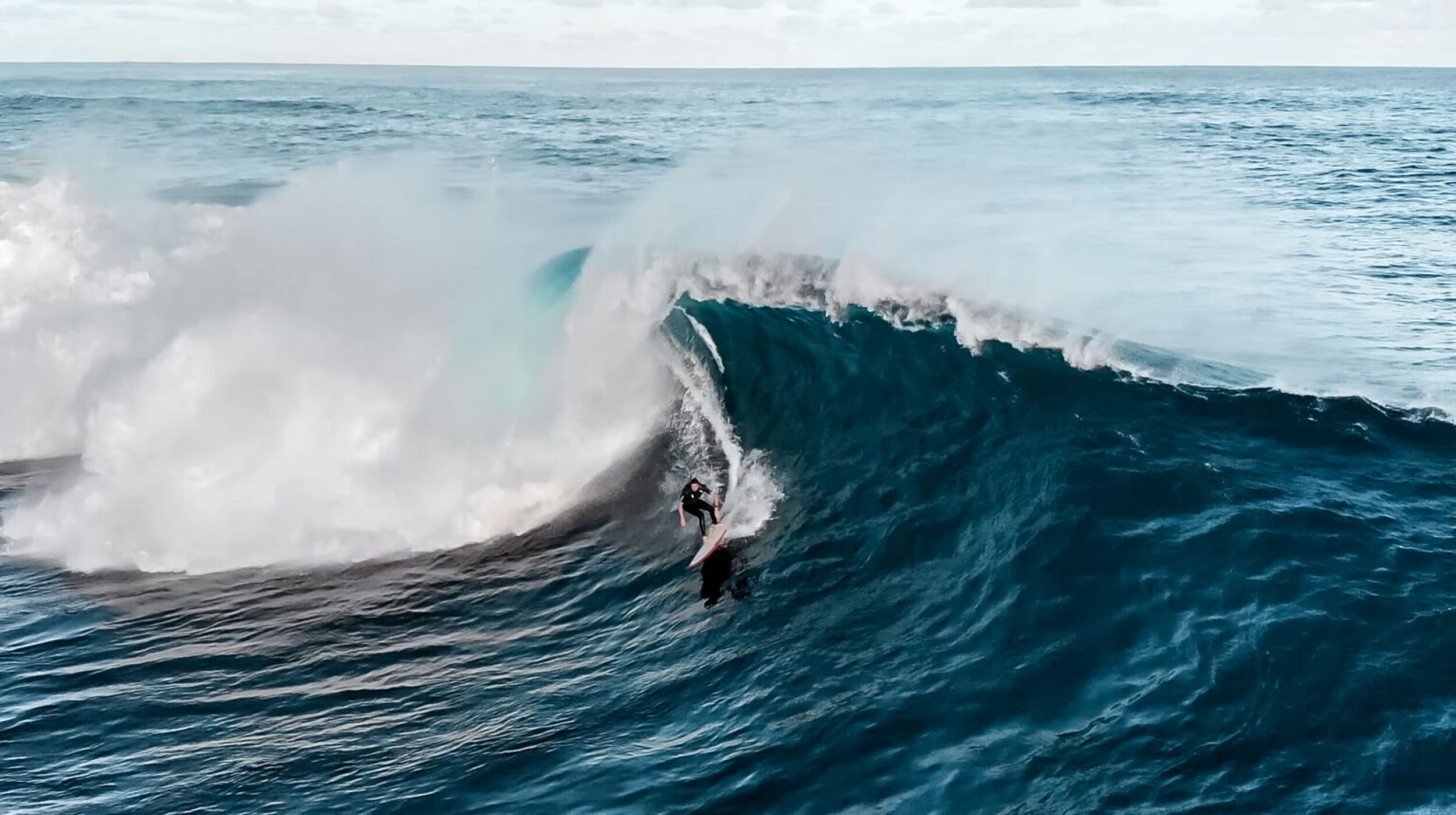 Big Wave Surfing Teneriffa | Puresurfcamps