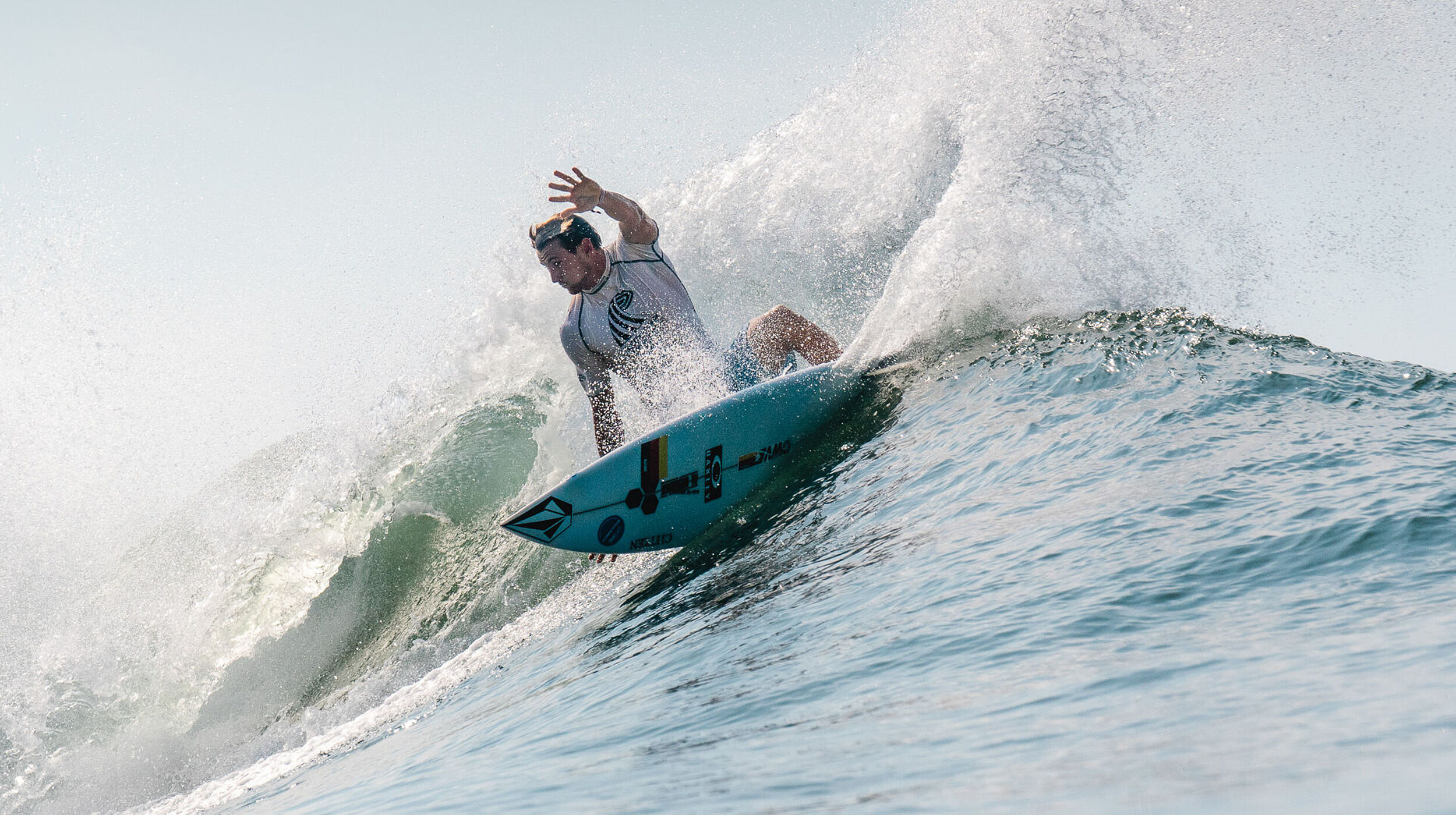 Leon Glatzer: 10 Fragen zu Olympia in Tokio | PURE Surfcamps