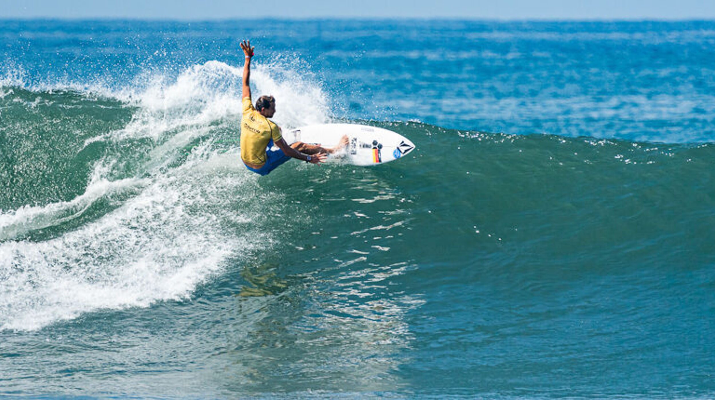 Leon Glatzer in Höchstform in Hossegor | PURE Surfcamps