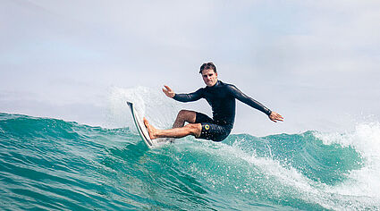 Das Pure Surf Team 2020 am Moliets Plage | PURE Surfcamps